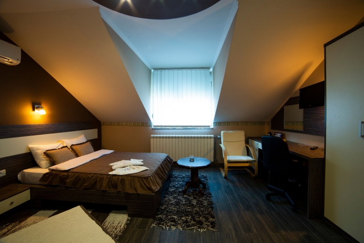 Hotel Lama - Hotel LAMA - Kragujevac